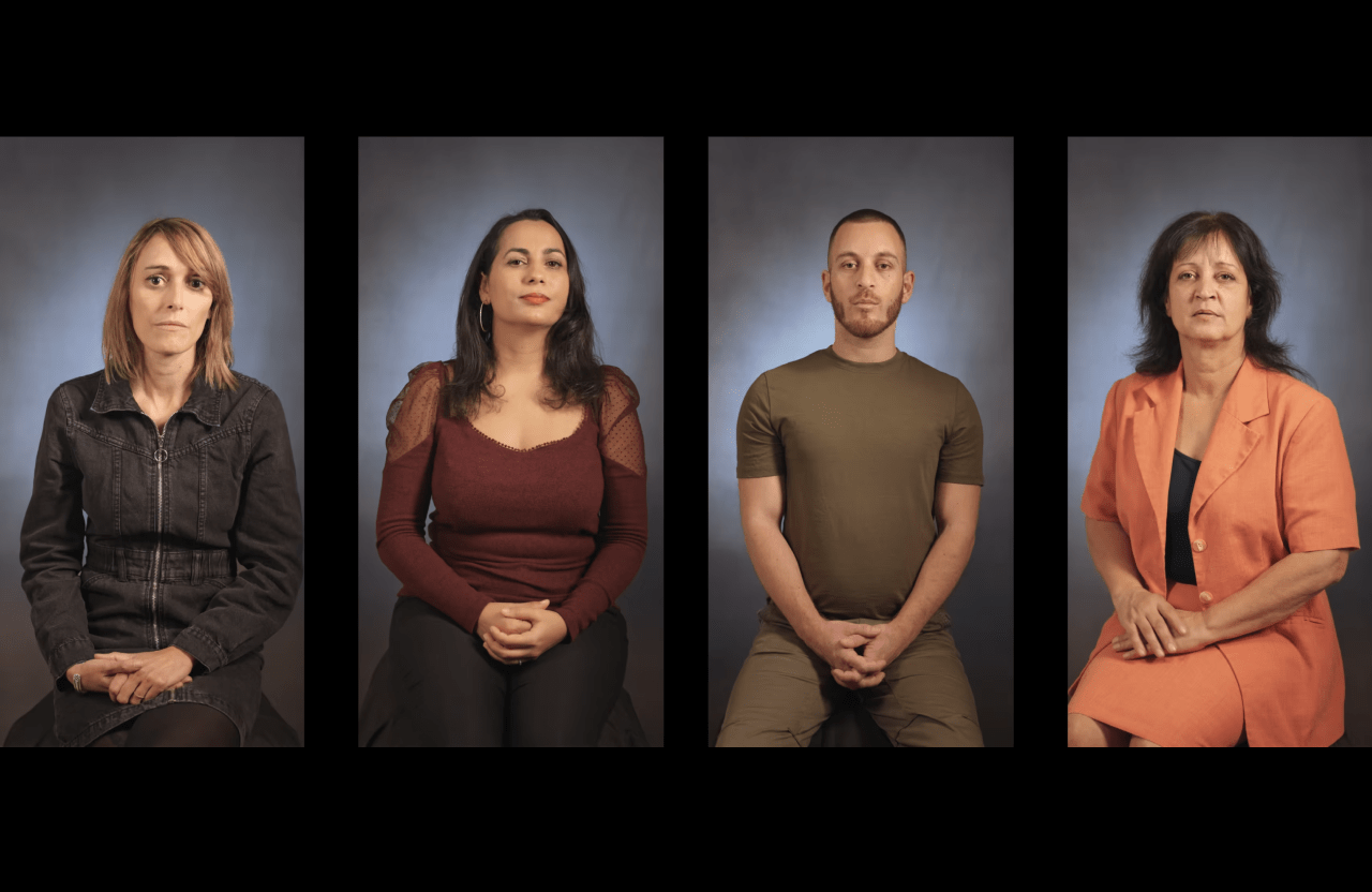 Exposition Barvalo, Roms, Sinti, Manouches, Gitans, Voyageurs - Laura ...